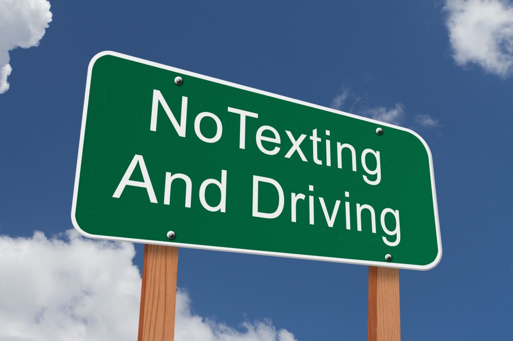 Texting And Driving Quotes. QuotesGram